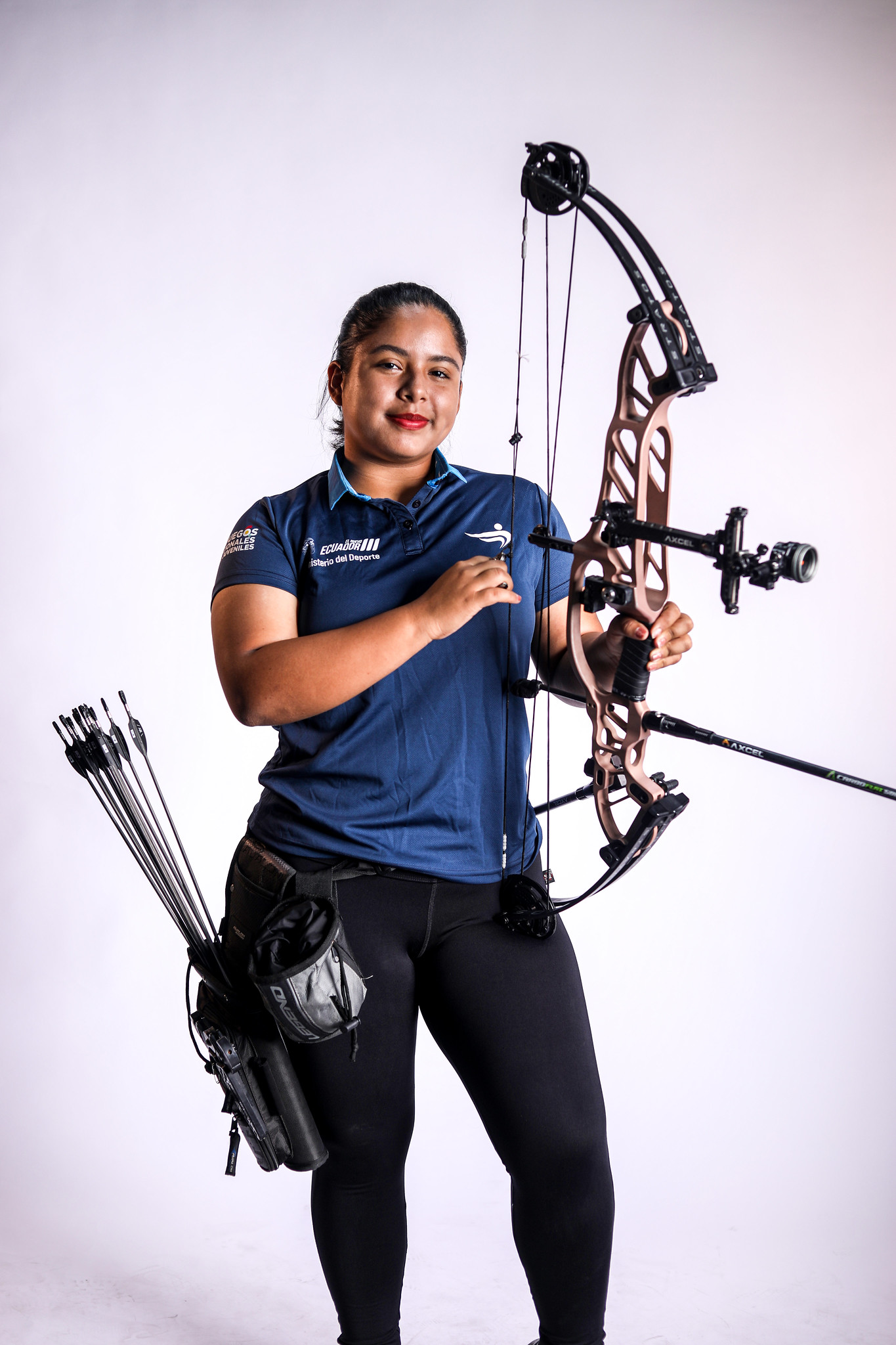 Blanca Rodrigo, presente en la Copa Merengue 2025 de Tiro con Arco - FEDEGUAYAS